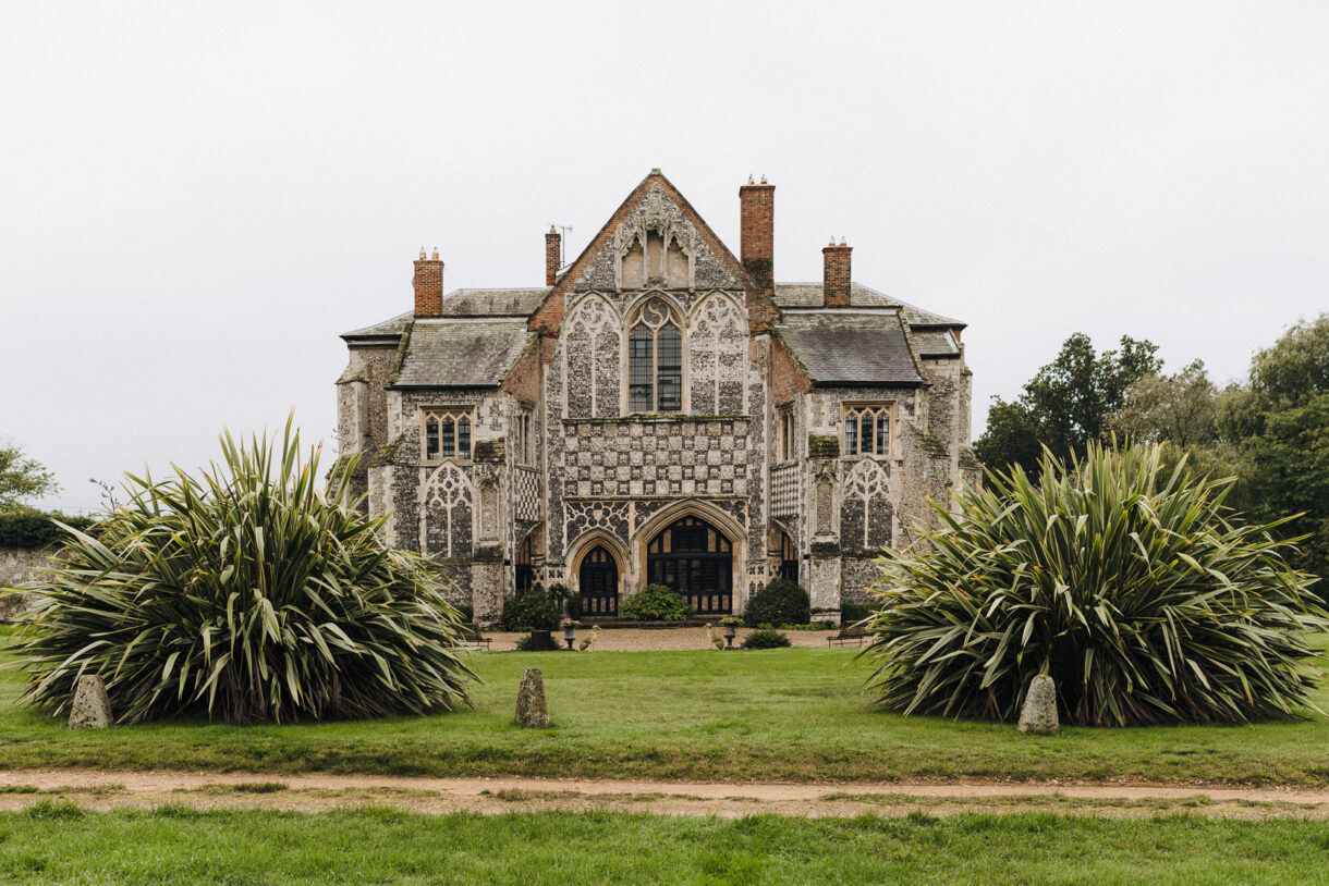 Butley Priory wedding photography | Suffolk venue in Woodbridge